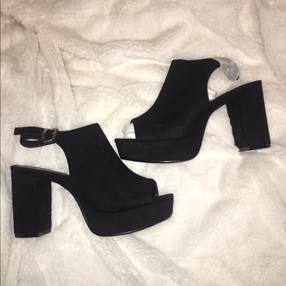 Missguided | Shoes | Black Suede Peeptoe Heeled Sandals | Poshmark